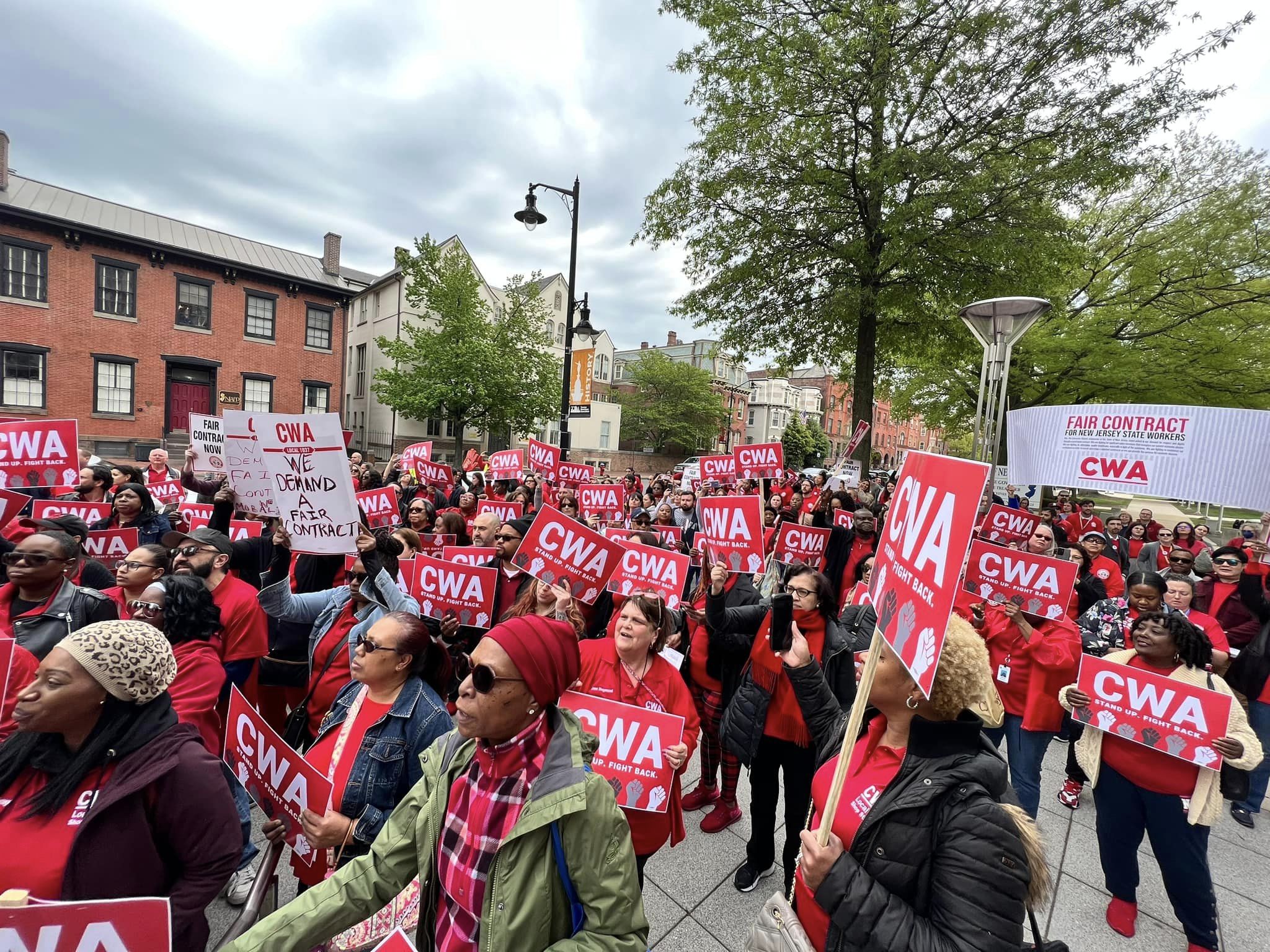 CWA 1037 State Workers Mobilize for a Strong Contract - Communications ...